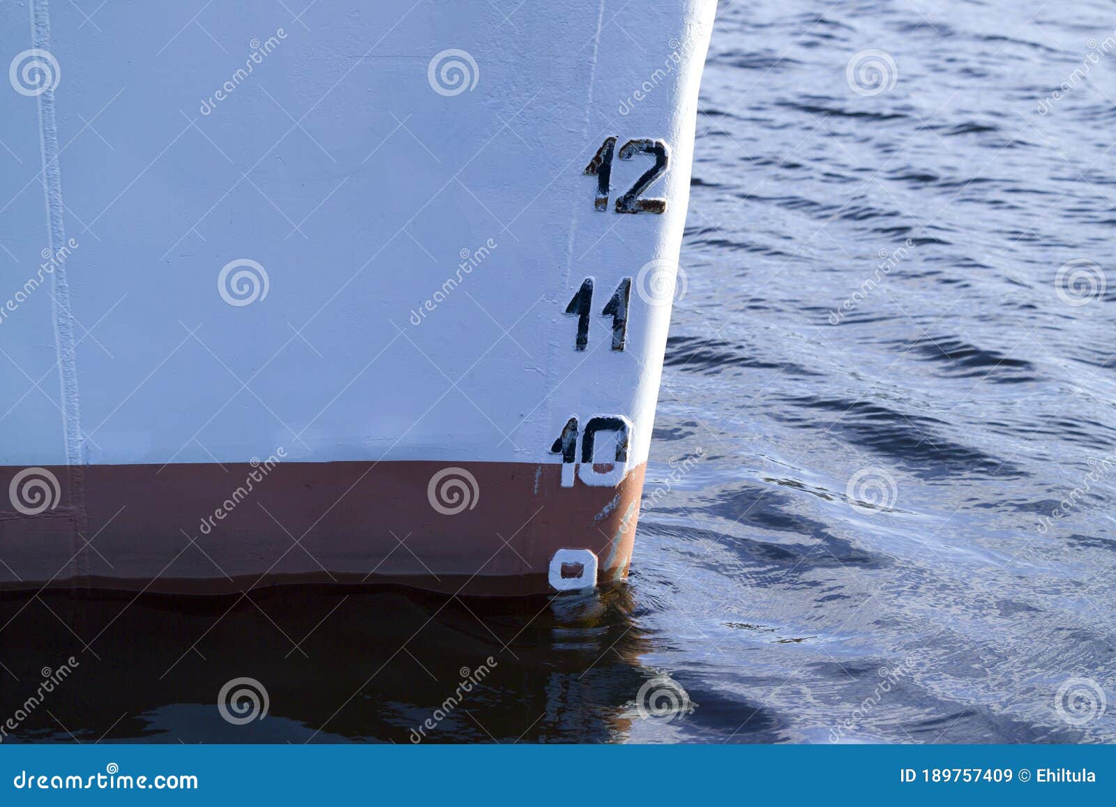 Numbers Of Ships Depth Gauge Stock Photo | CartoonDealer.com #53650494