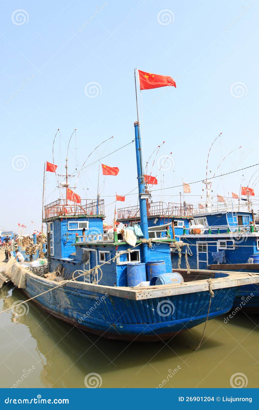 Ships docked at the dock stock photo. Image of maintenance - 26901204