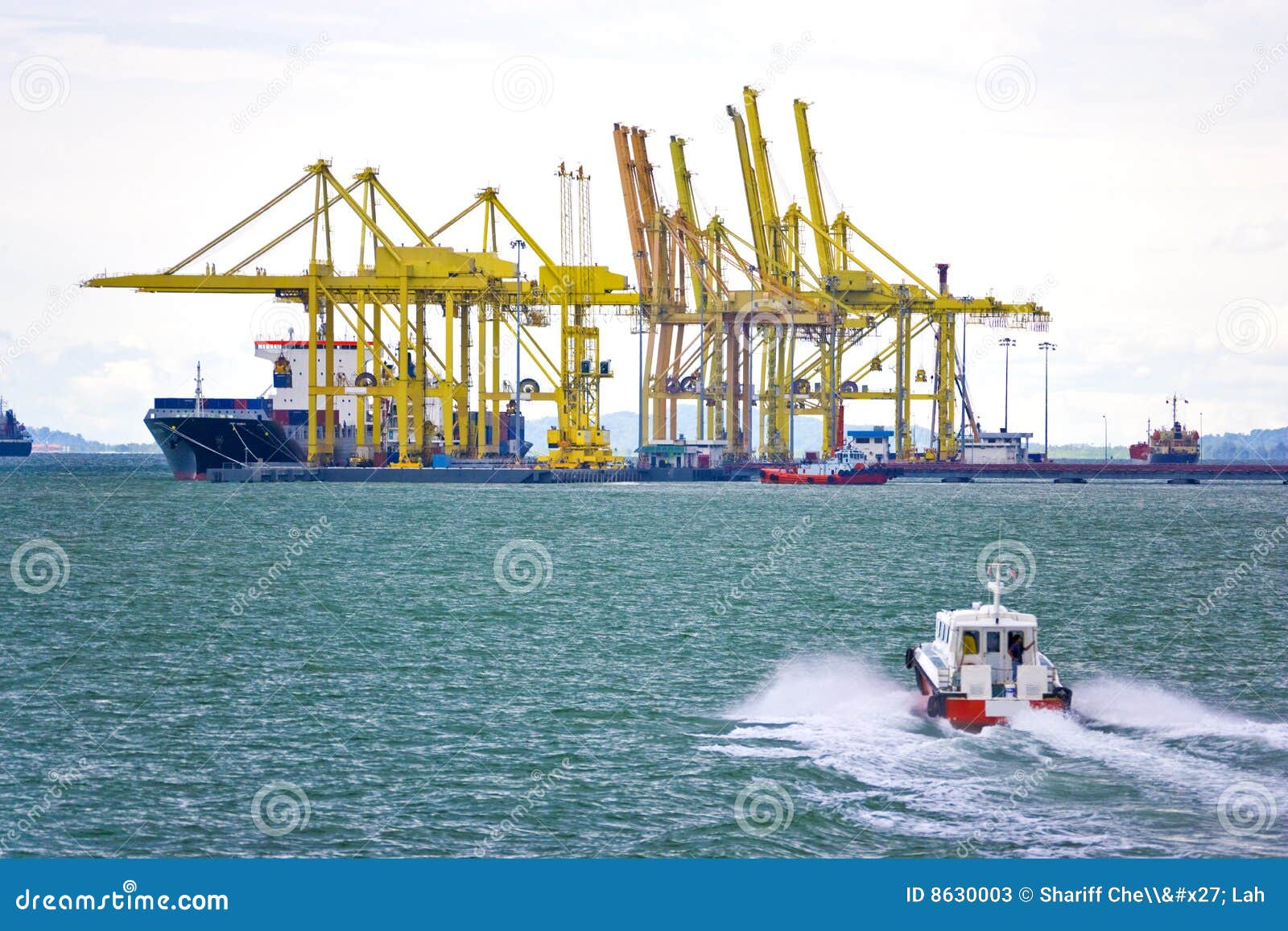 Ships in Port stock image. Image of ocean, loading, import - 8630003