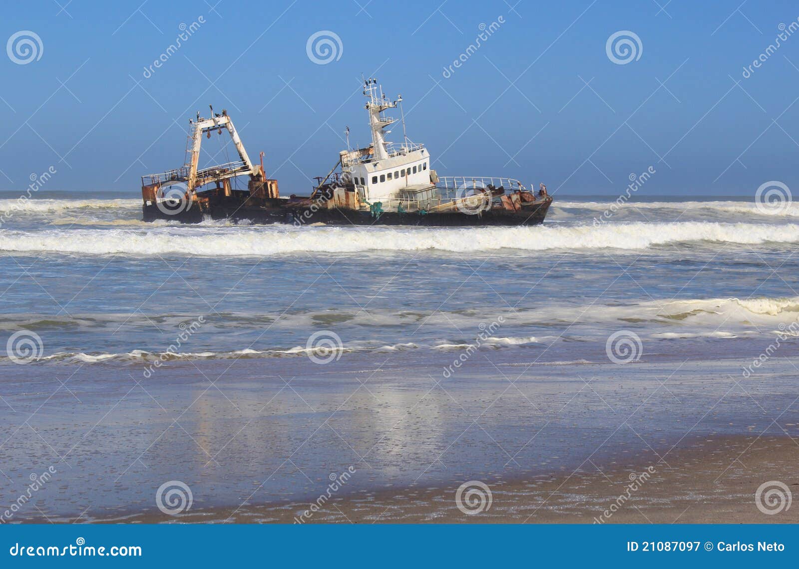 Shipwreck on a Beach, Skeleton Coast Stock Image - Image of environment ...