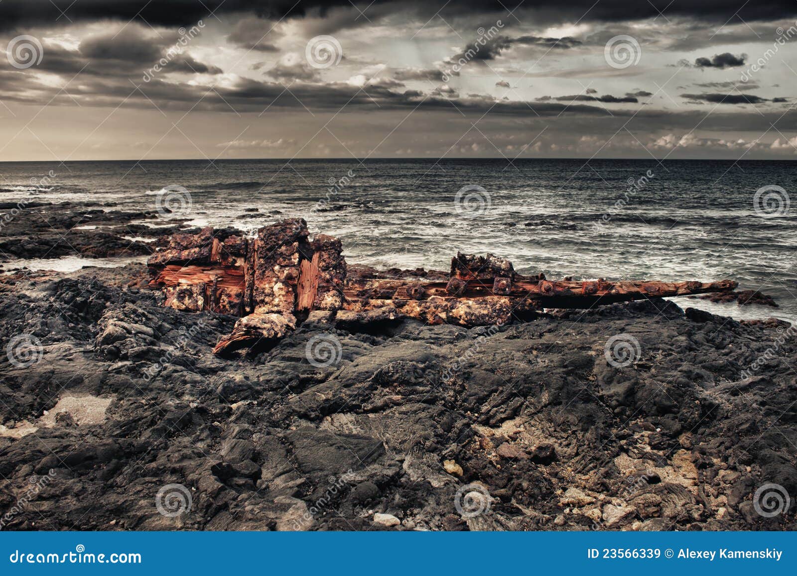 3,022 Shipwreck Storm Stock Photos - Free & Royalty-Free Stock Photos ...
