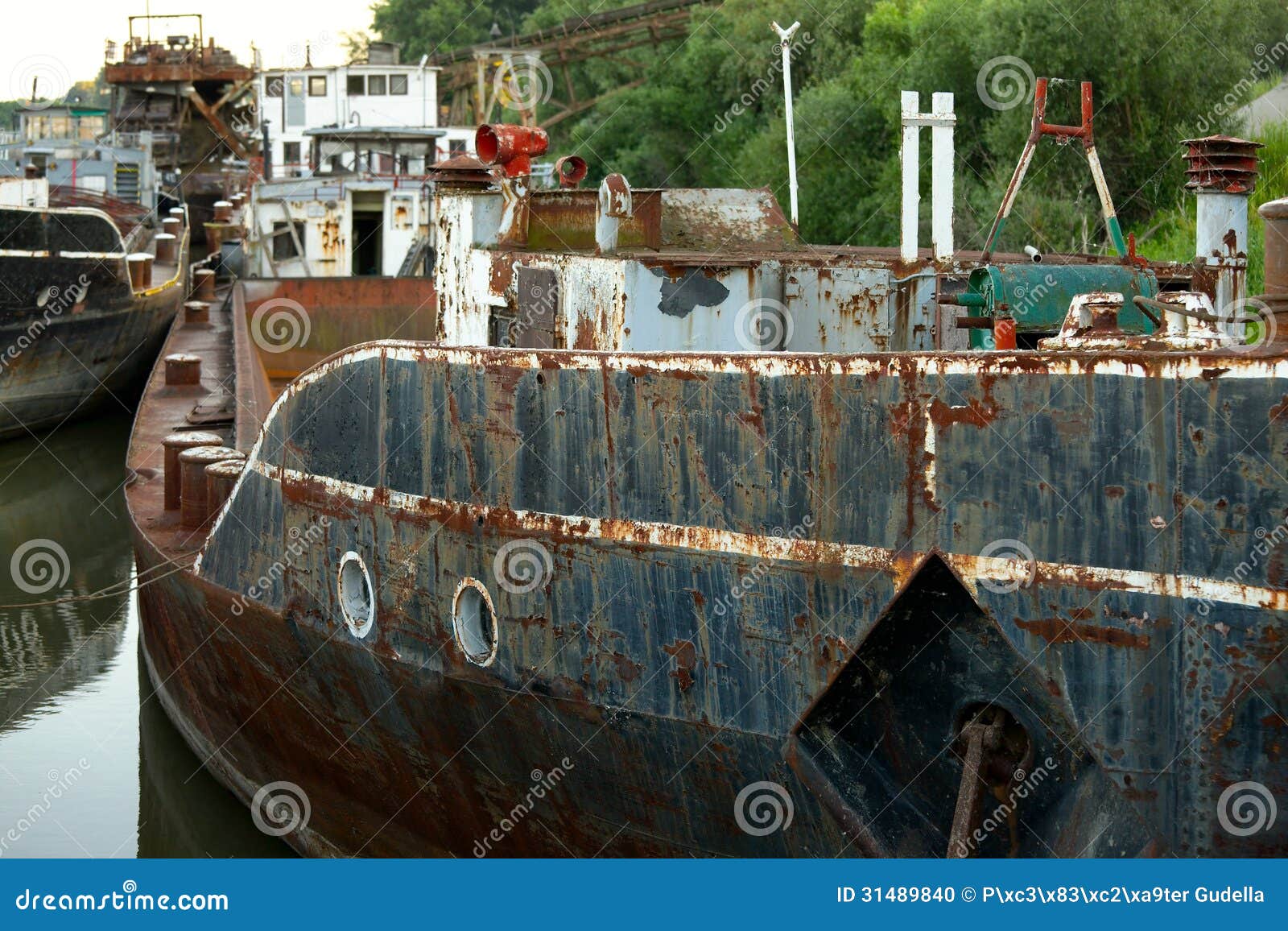 Shipwrecks Royalty-Free Stock Image | CartoonDealer.com #31489840