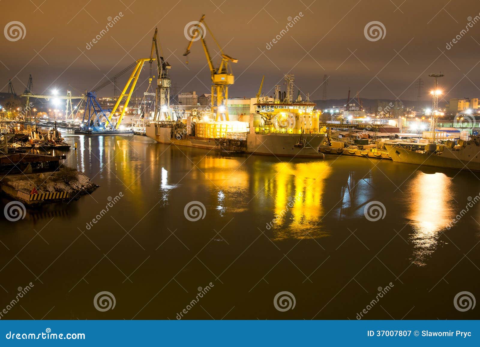 Shipyard at night stock image. Image of night, shipyard - 37007807