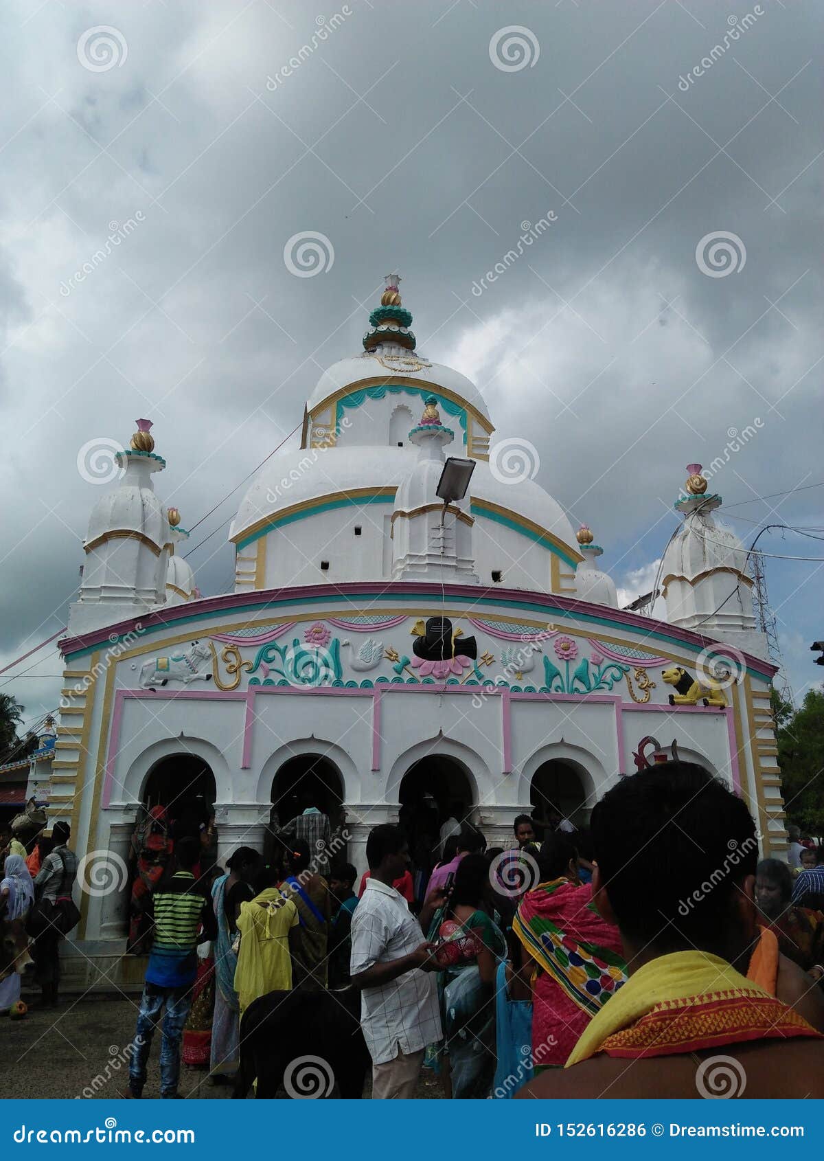 Shiv Mandir editorial photo. Image of shiv, mandir, village - 152616286
