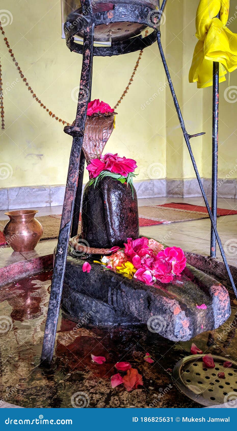 A Shiva Linga at a Temple in India. Stock Image - Image of hinduism ...