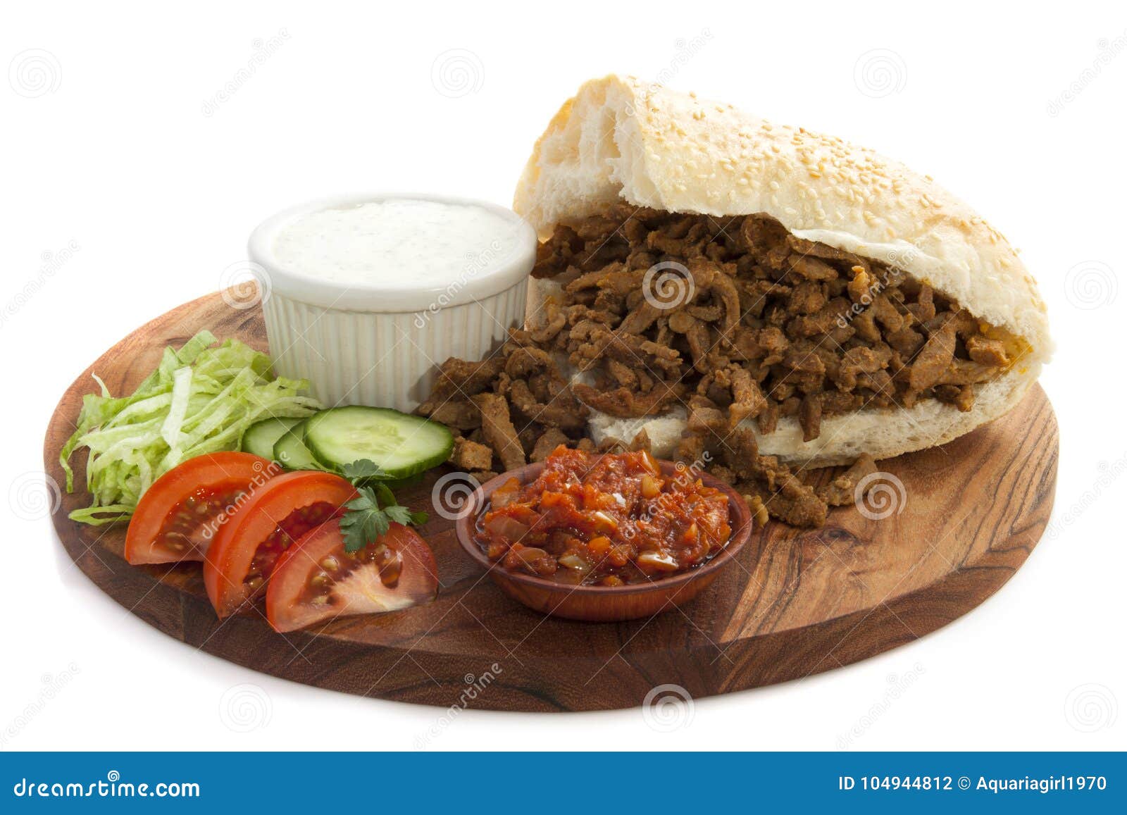 Shoarma de Turkisch photo stock. Image du brochette - 104944812