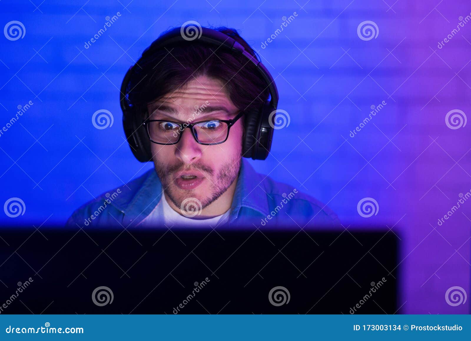 Shocked Gamer Having Problem Playing Computer Game at Home, Low-Light ...