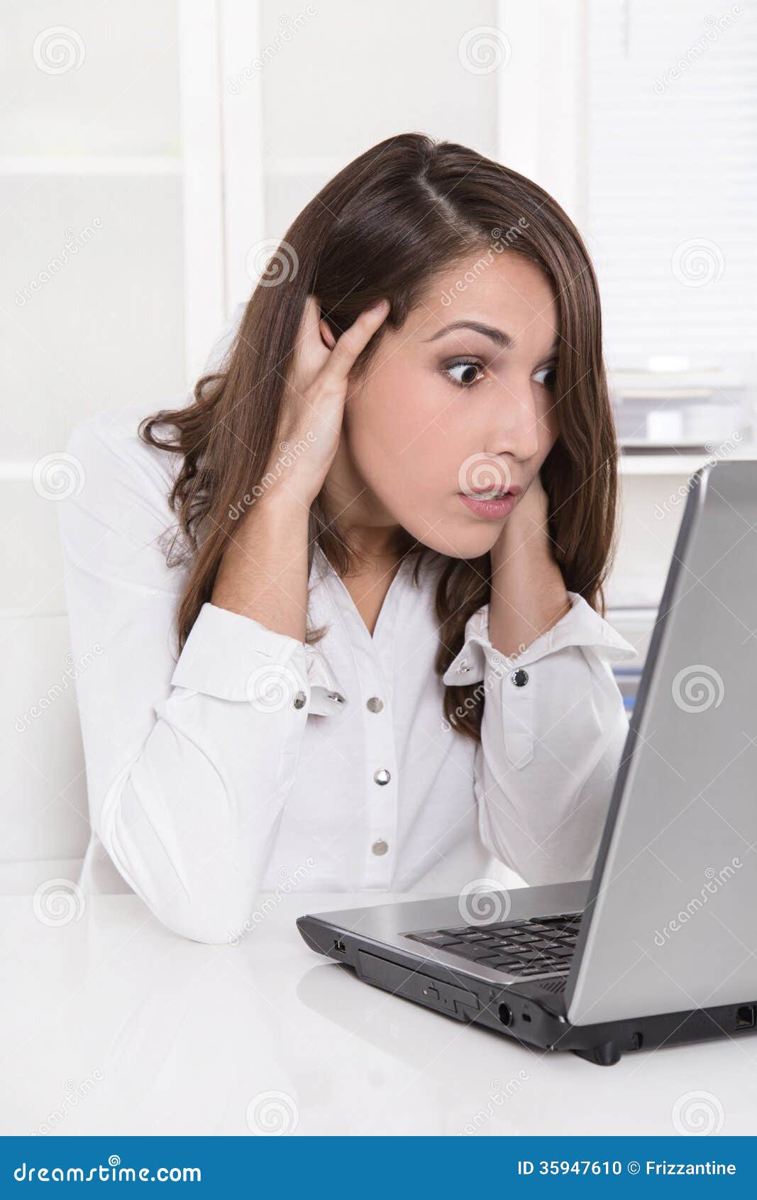 Shocked Woman Computer