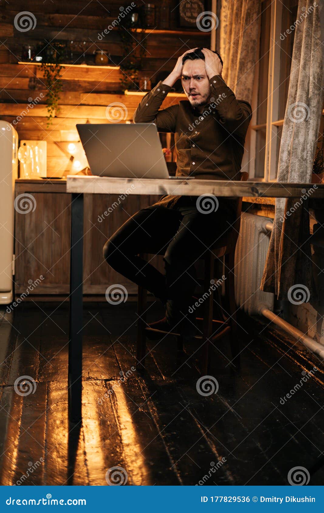 Shocked Young Man with Shocked Expression Looking at Screen Laptop ...