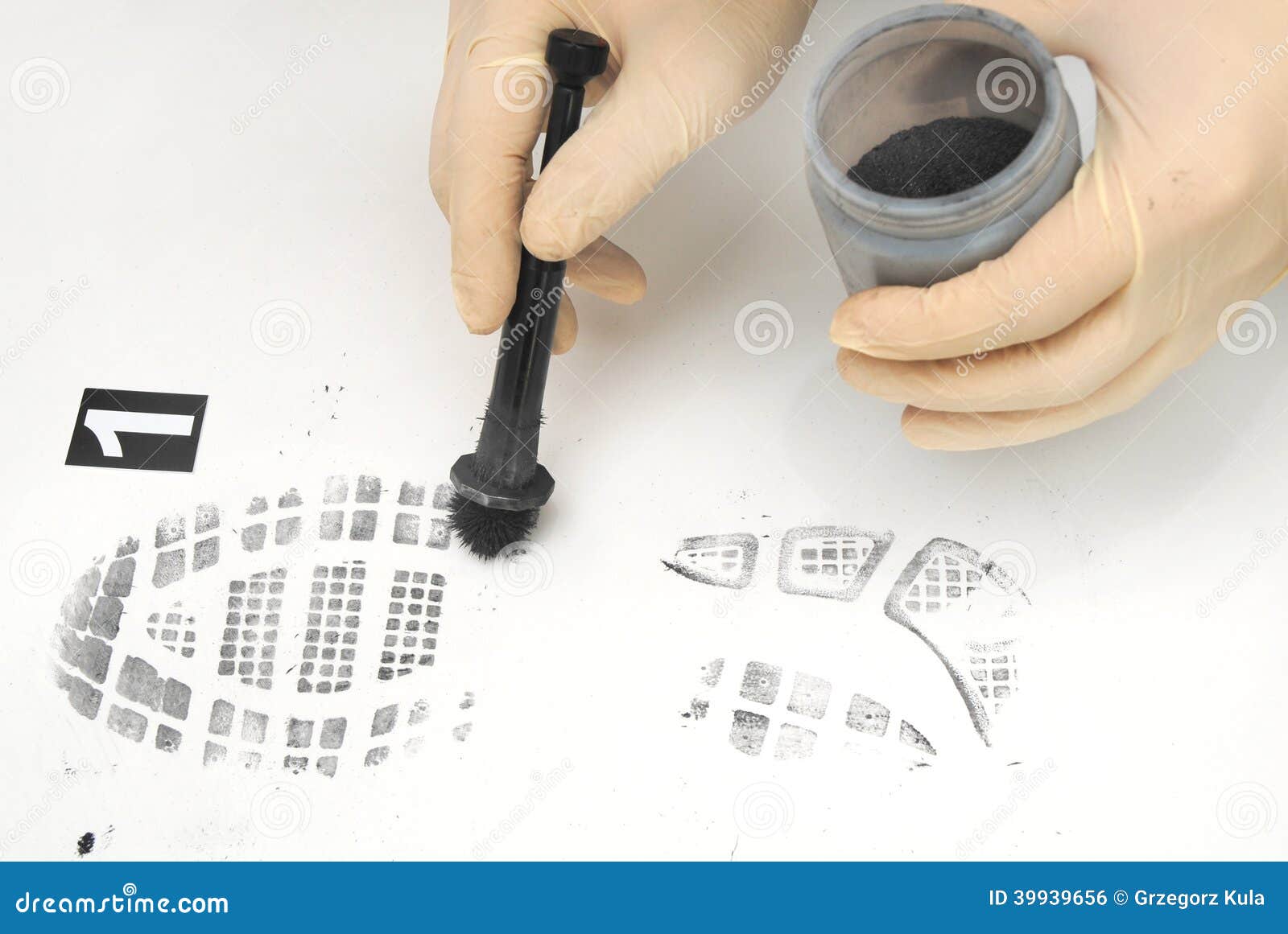Shoe print stock photo. Image of scene, forensic, shoe - 39939656