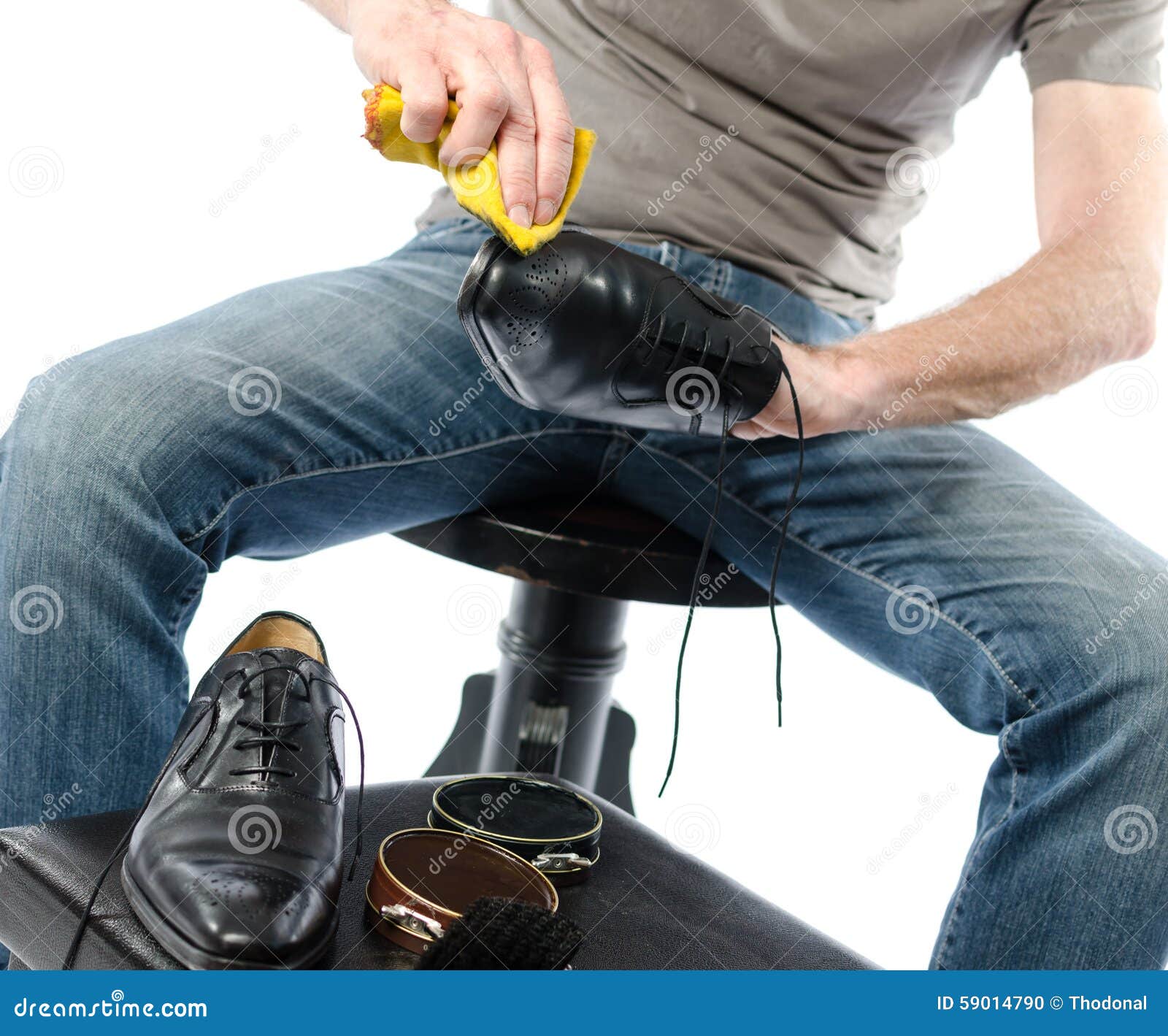Shoe shining stock photo. Image of shoeshine, color, manual - 59014790