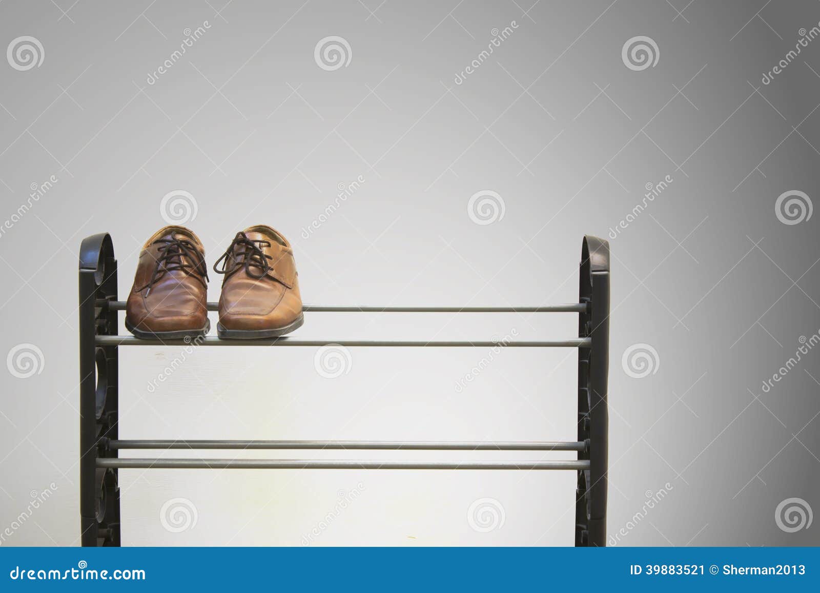Shoes on shoe rack stock image. Image of choice, fashion - 39883521