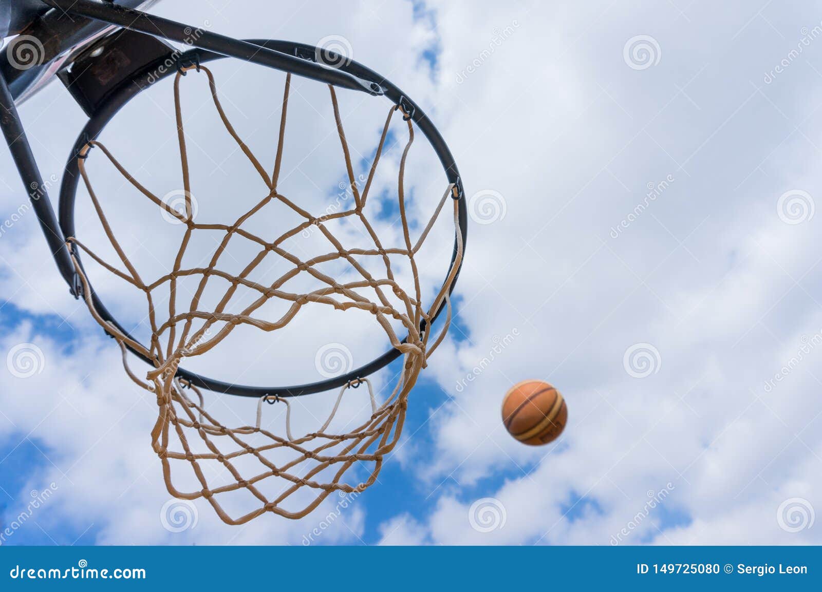 Shoot in street basketball stock photo. Image of play - 149725080