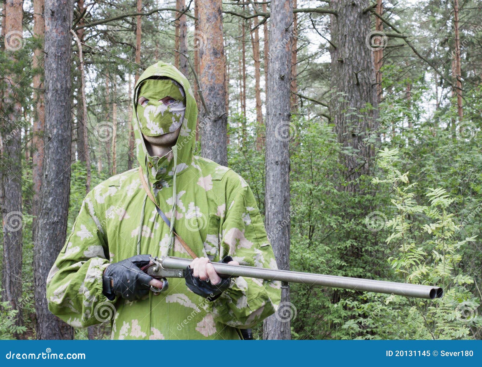 The shooter in camouflage stock image. Image of shoot - 20131145