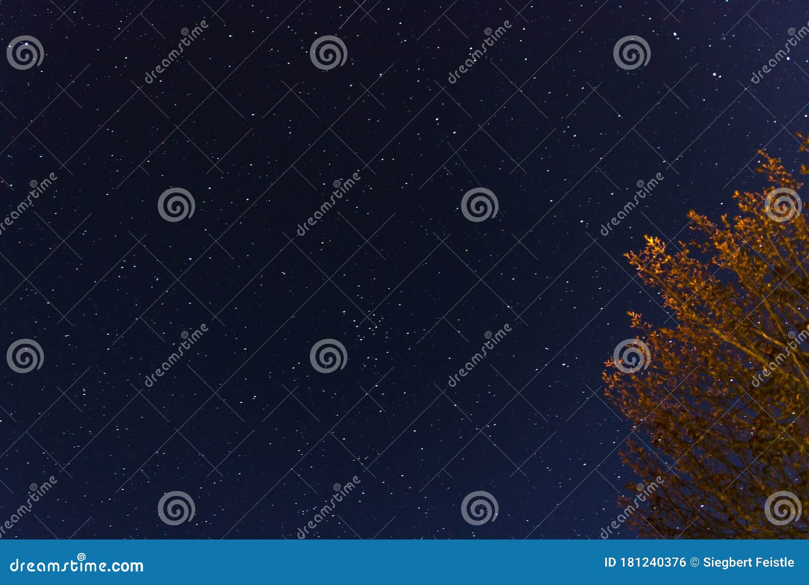 Shooting star in the sky stock photo. Image of meteorote - 181240376