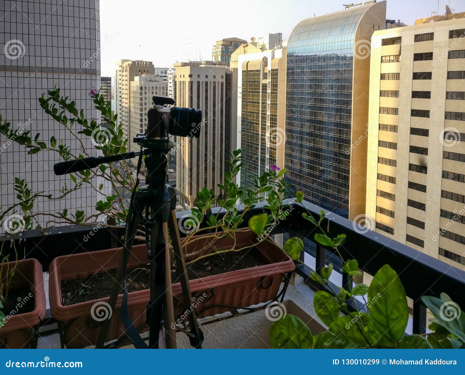 Shooting a Time Lapse of the Sunset in a Balcony in the City - Camera ...