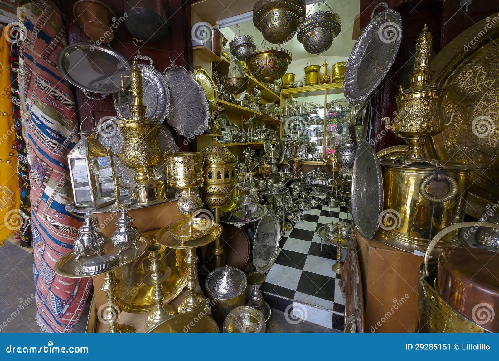 Shop of an Arab souk stock image. Image of boutique, haddock - 29285151
