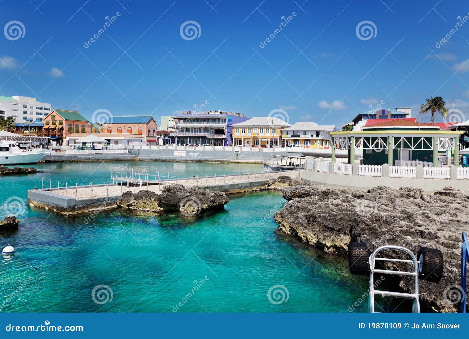 Shopping Area in Georgetown Stock Image - Image of sunlight, wake: 19870109