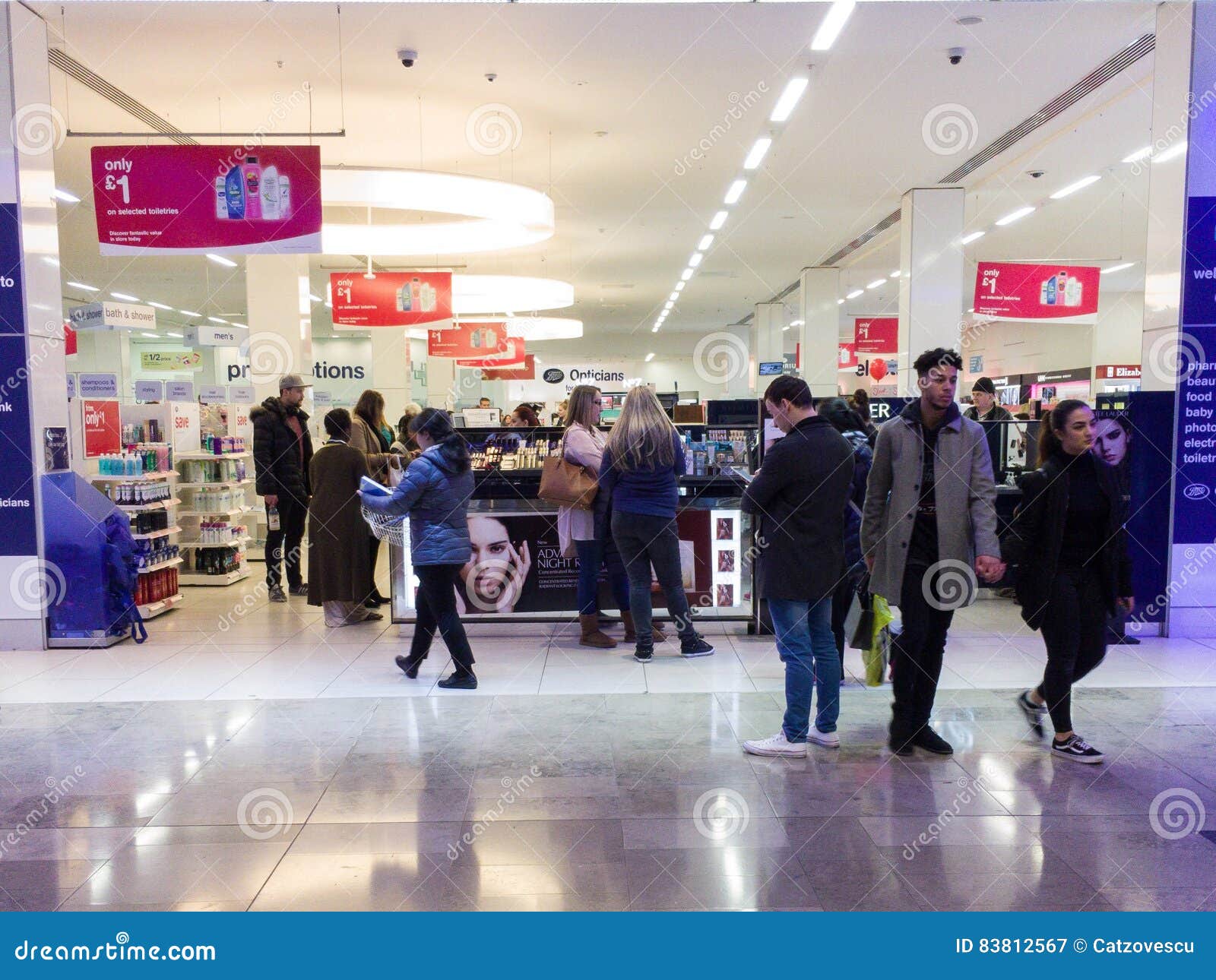 Shopping centre editorial photography. Image of shop - 83812567