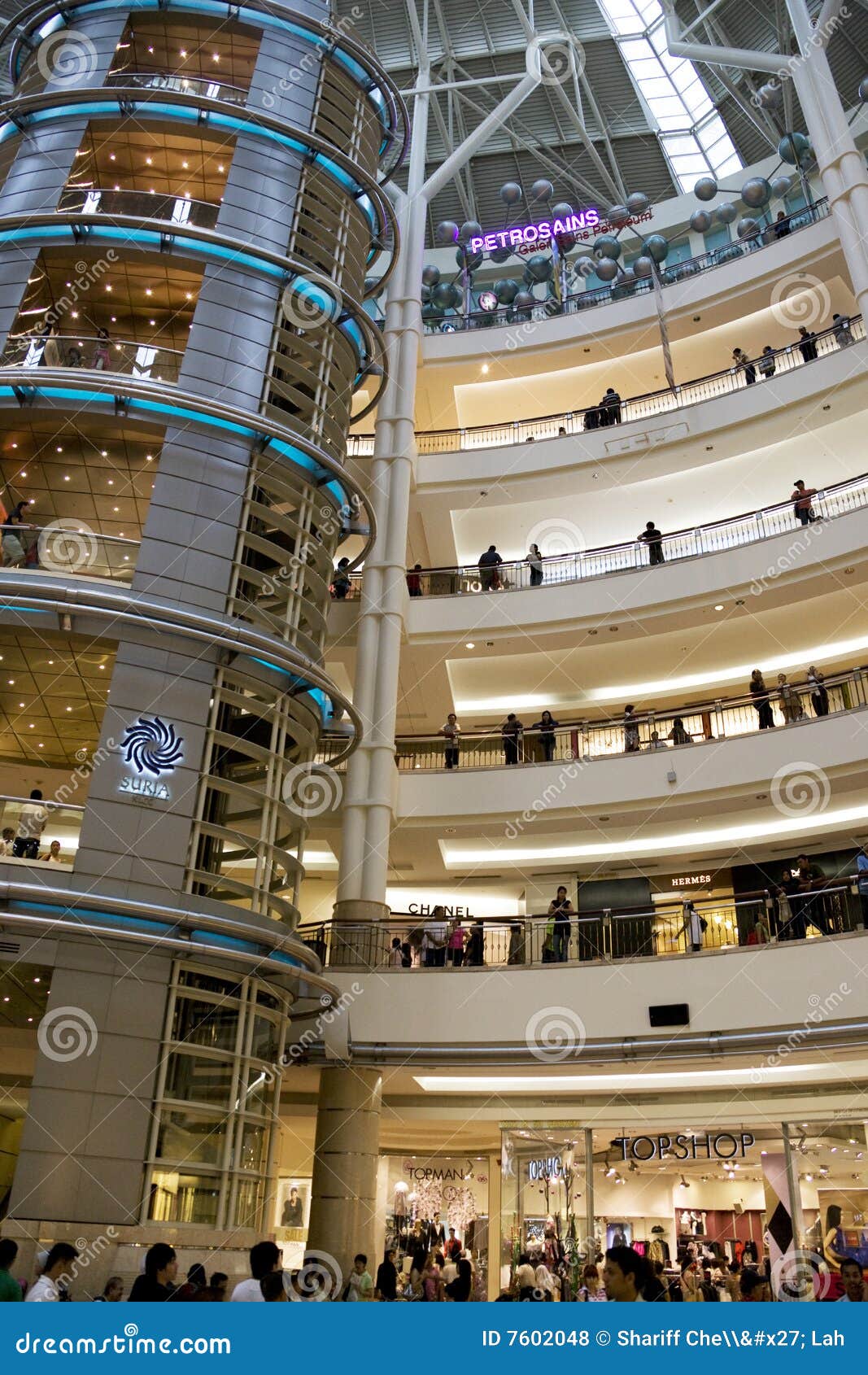 Shopping Crowd editorial stock photo. Image of group, lumpur - 7602048