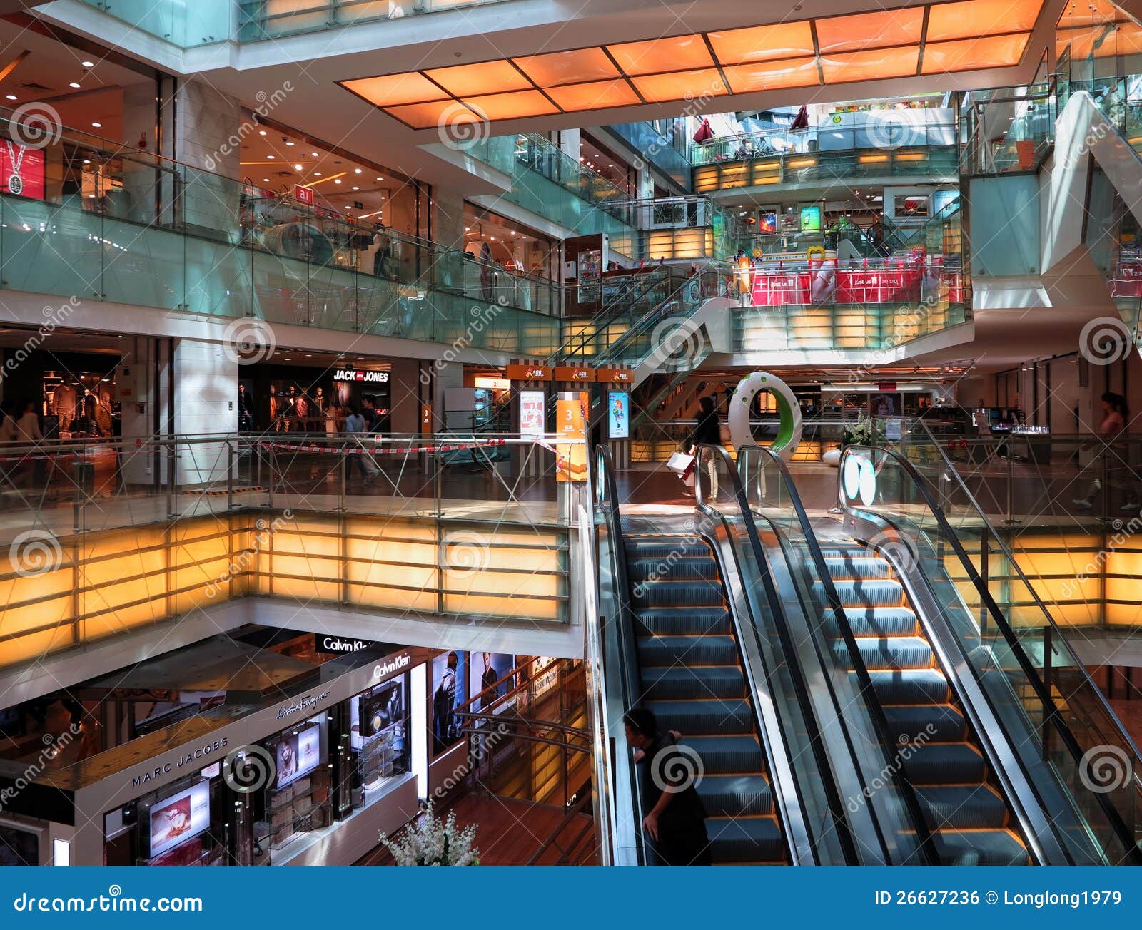 Shopping Mall Elevator editorial photo. Image of china - 26627236