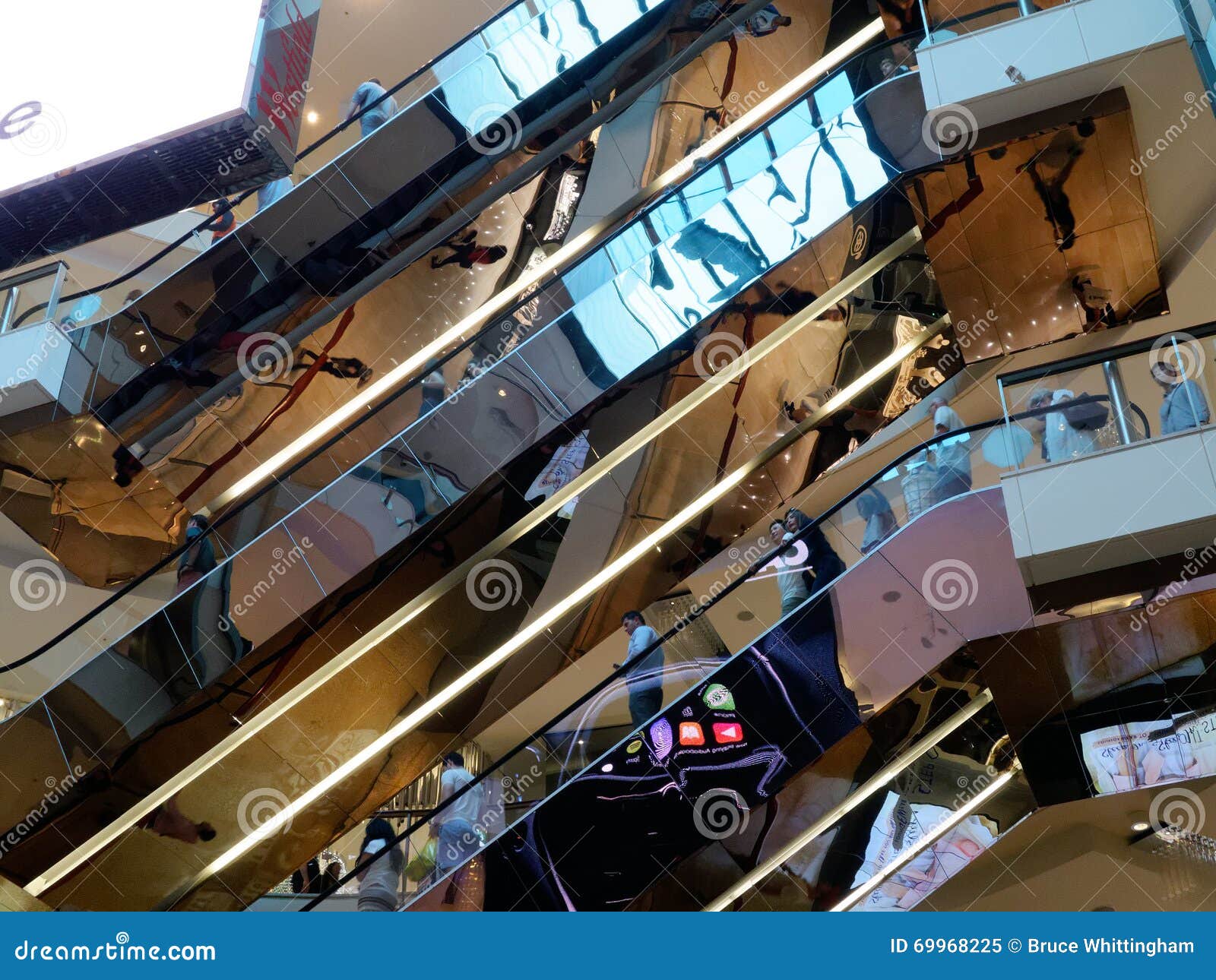 Shopping Mall Escalators editorial image. Image of travelators - 69968225