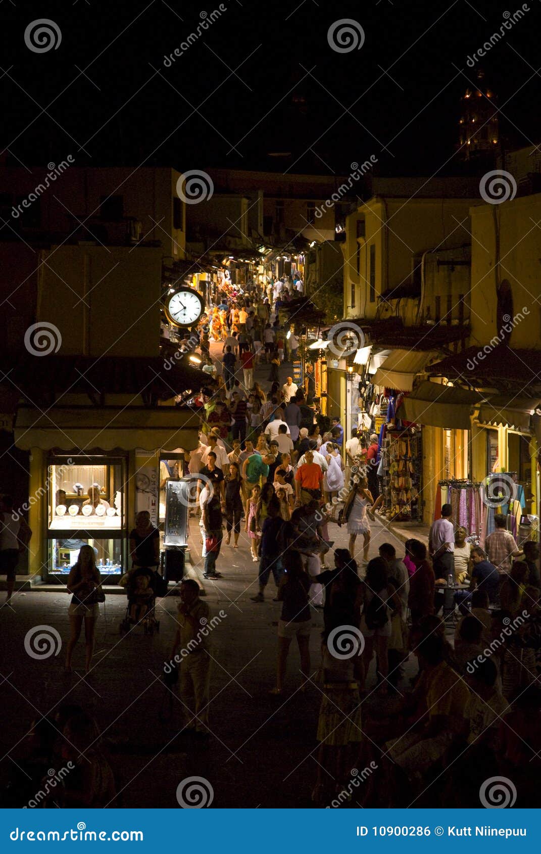 Shopping at night editorial photo. Image of shops, busy - 10900286