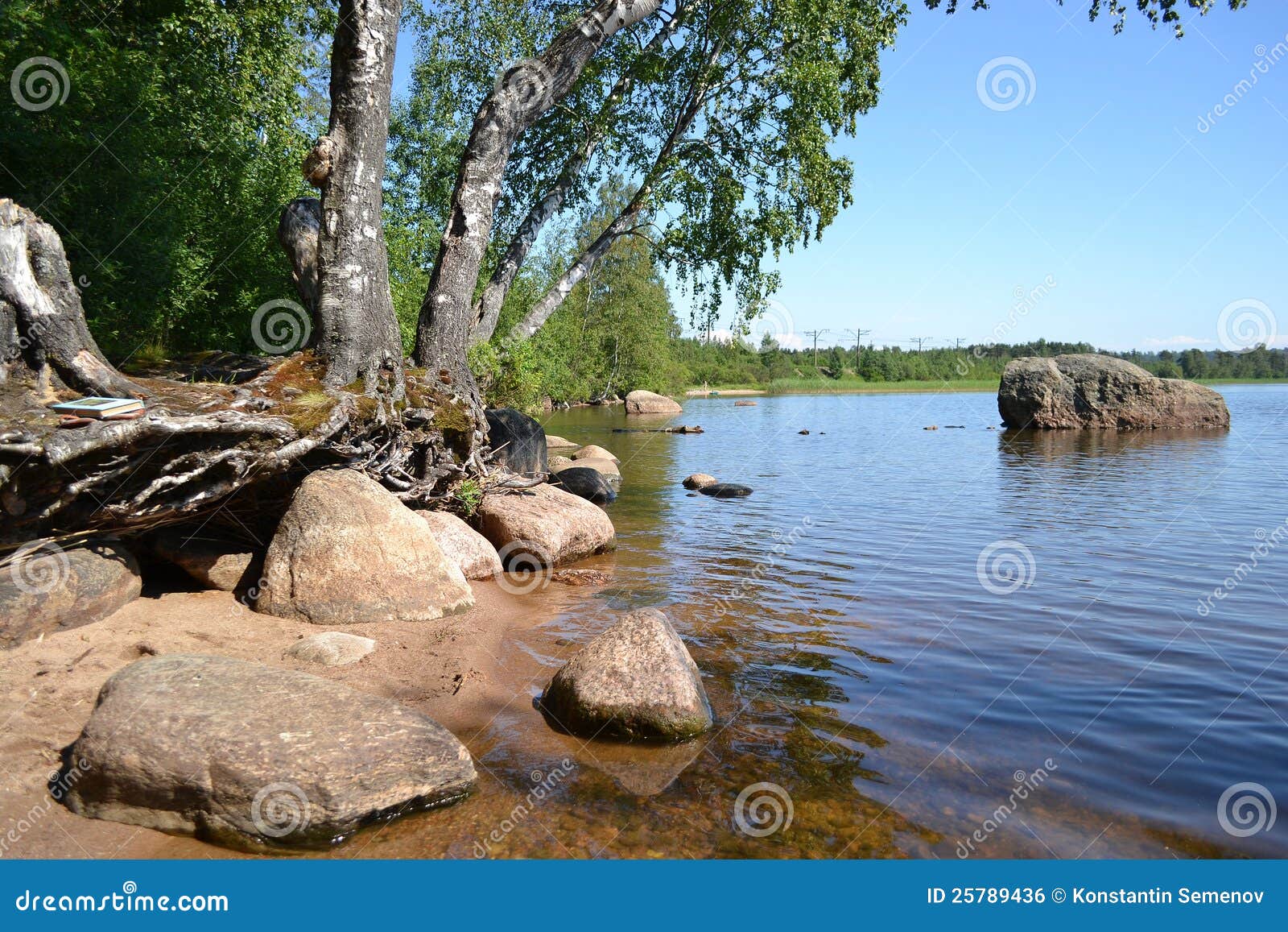 The shore of the lake stock photo. Image of idyllic, blue - 25789436