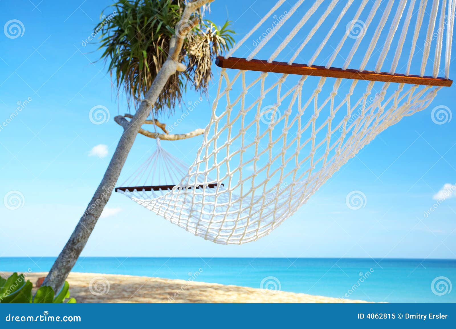 Shore and net stock image. Image of ocean, paradise, lounge - 4062815