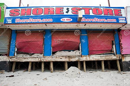 The Shore Store editorial image. Image of store, seaside - 28375490