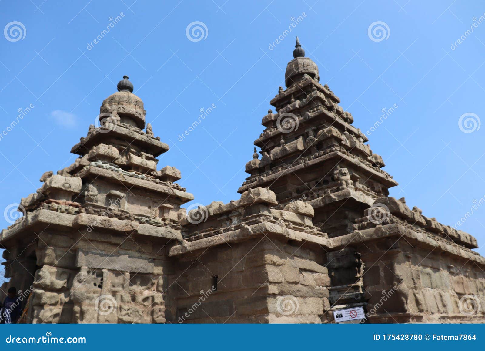 Shore Temple at Mahabalipuram in Tamil Nadu, India Stock Photo - Image ...