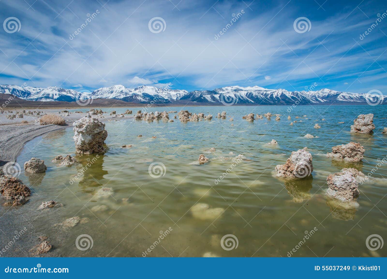 Shoreline Formations of Mono Lake Stock Image - Image of remote ...