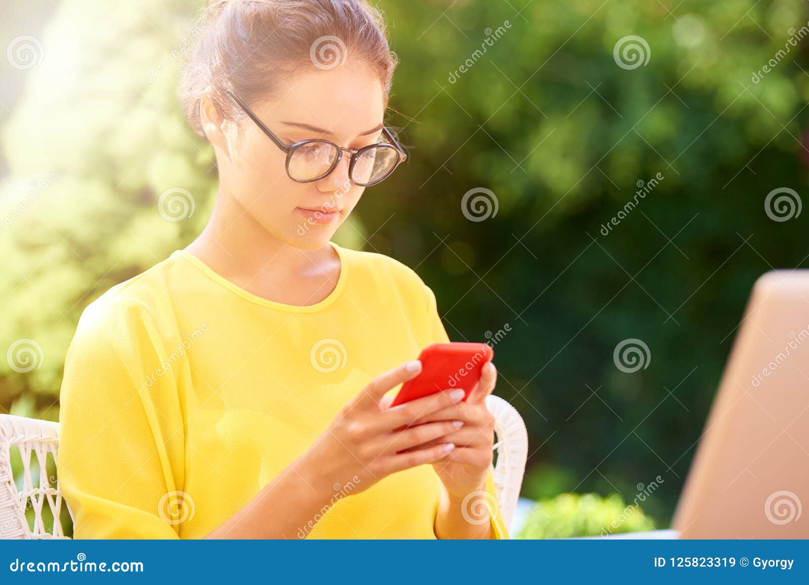Young Woman Using Her Mobile Phone And Send Message Stock Image Image