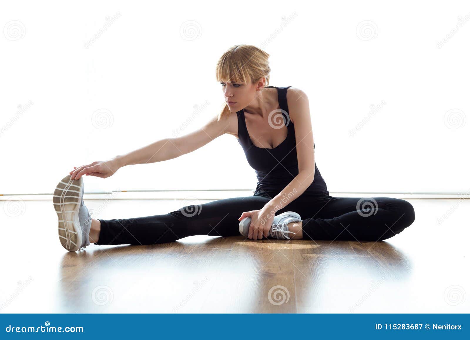 Patient Doing Exercise during Physiotherapy Session in Physio Room ...