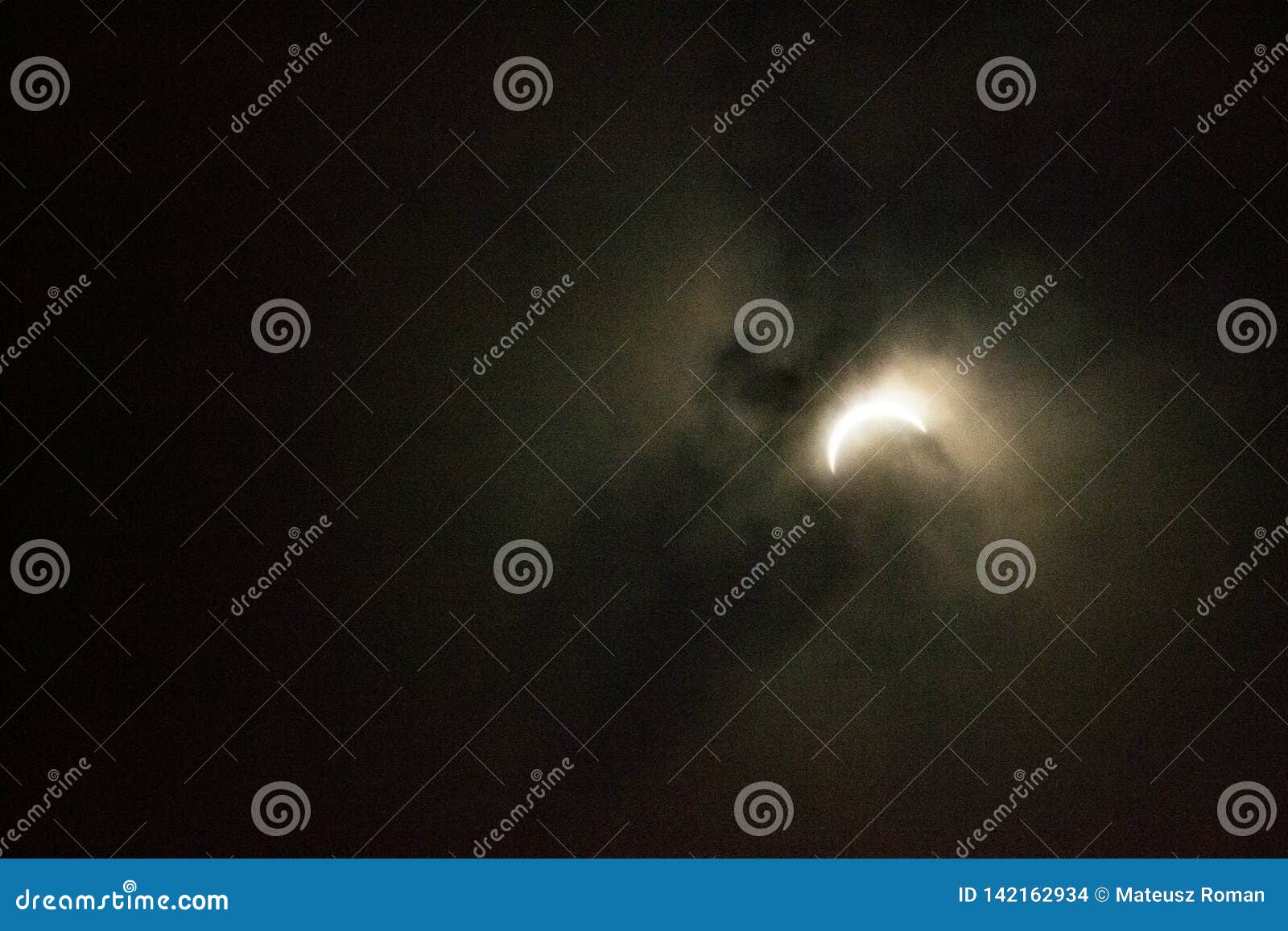 Solar eclipse in Chicago stock photo. Image of chicago - 142162934