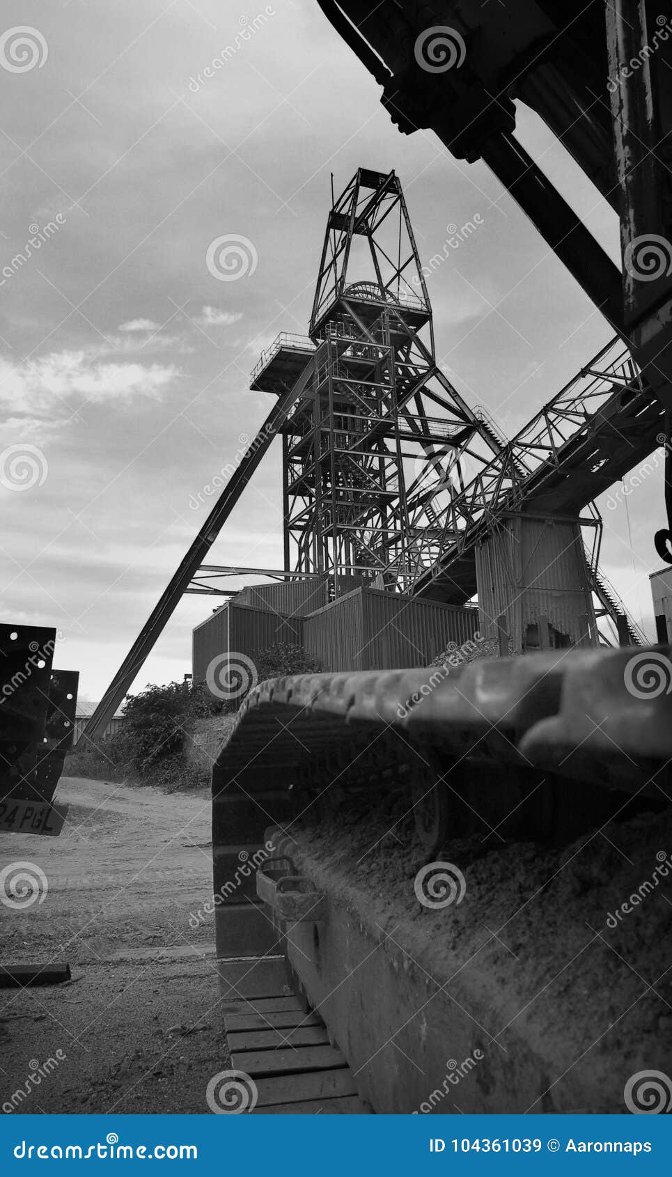 A Shot of South Crofty Tin Mine Stock Image - Image of black, redruth ...