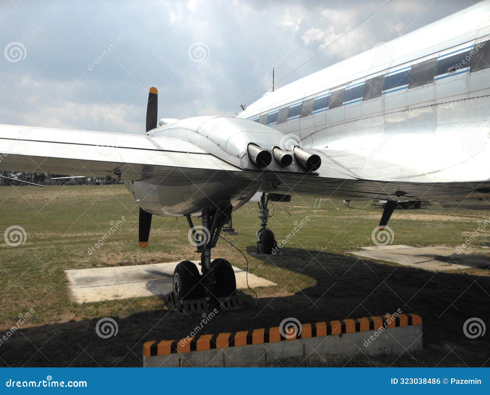 Shot of the Wing of an Old Plane. Aviation Editorial Photo - Image of ...