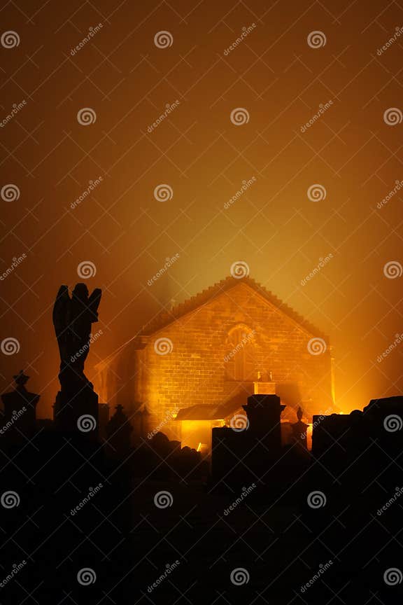 Shotts Kirk and cemetery stock photo. Image of architecture - 23625742