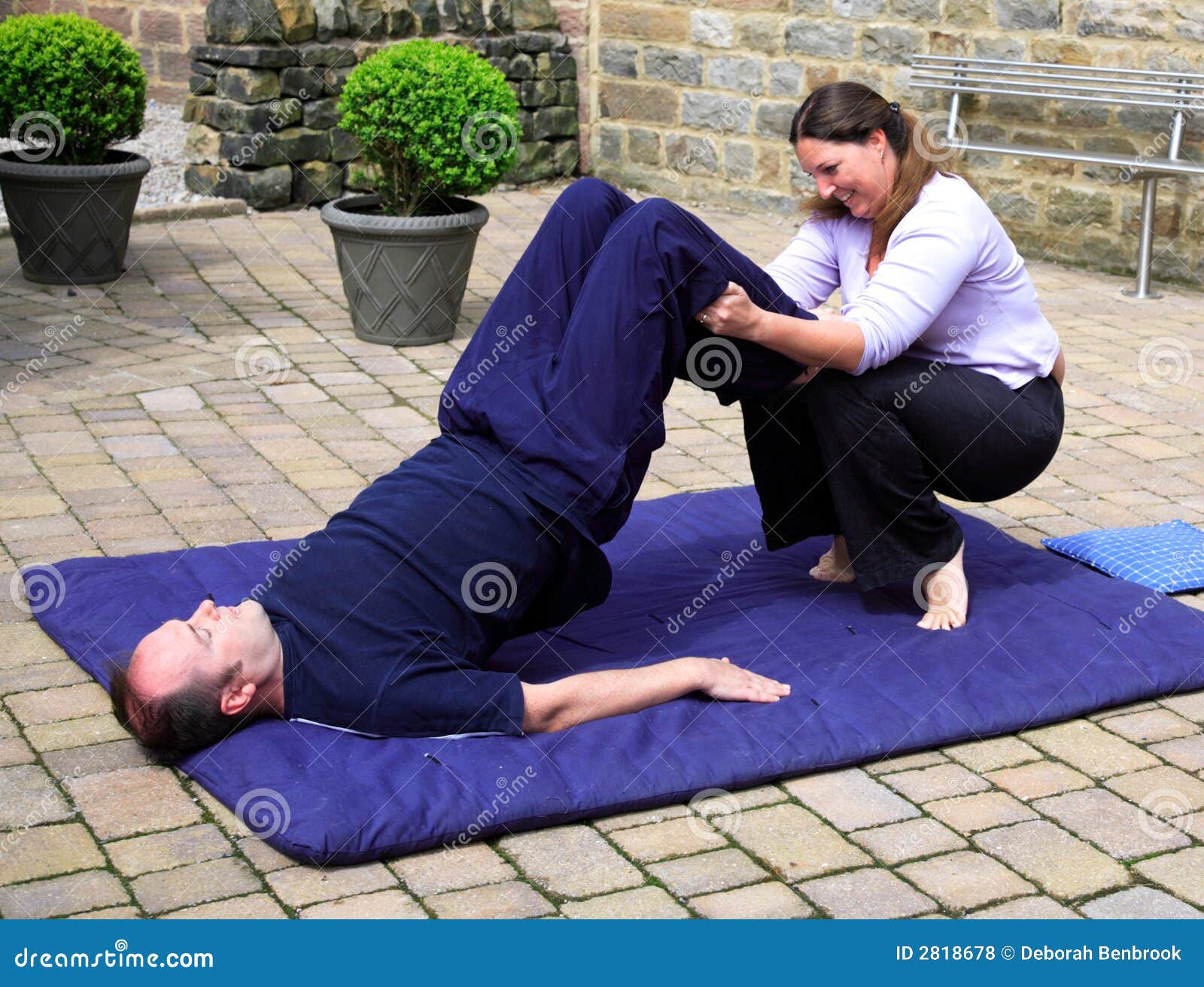 Shoulder Stand Position Picture. Image: 2818678