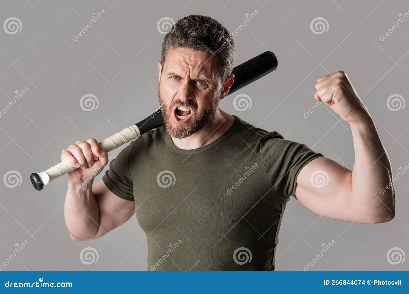 Shouting Aggression of Angry Man with Bat in Studio. Photo of Angry Man ...