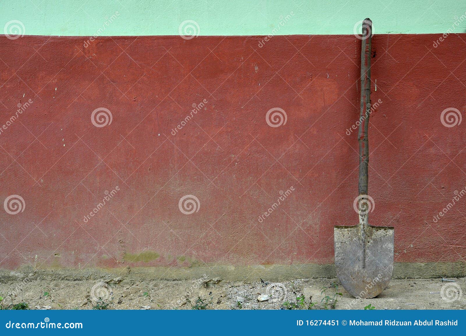 Shovel stock image. Image of rusty, wall, life, object - 16274451