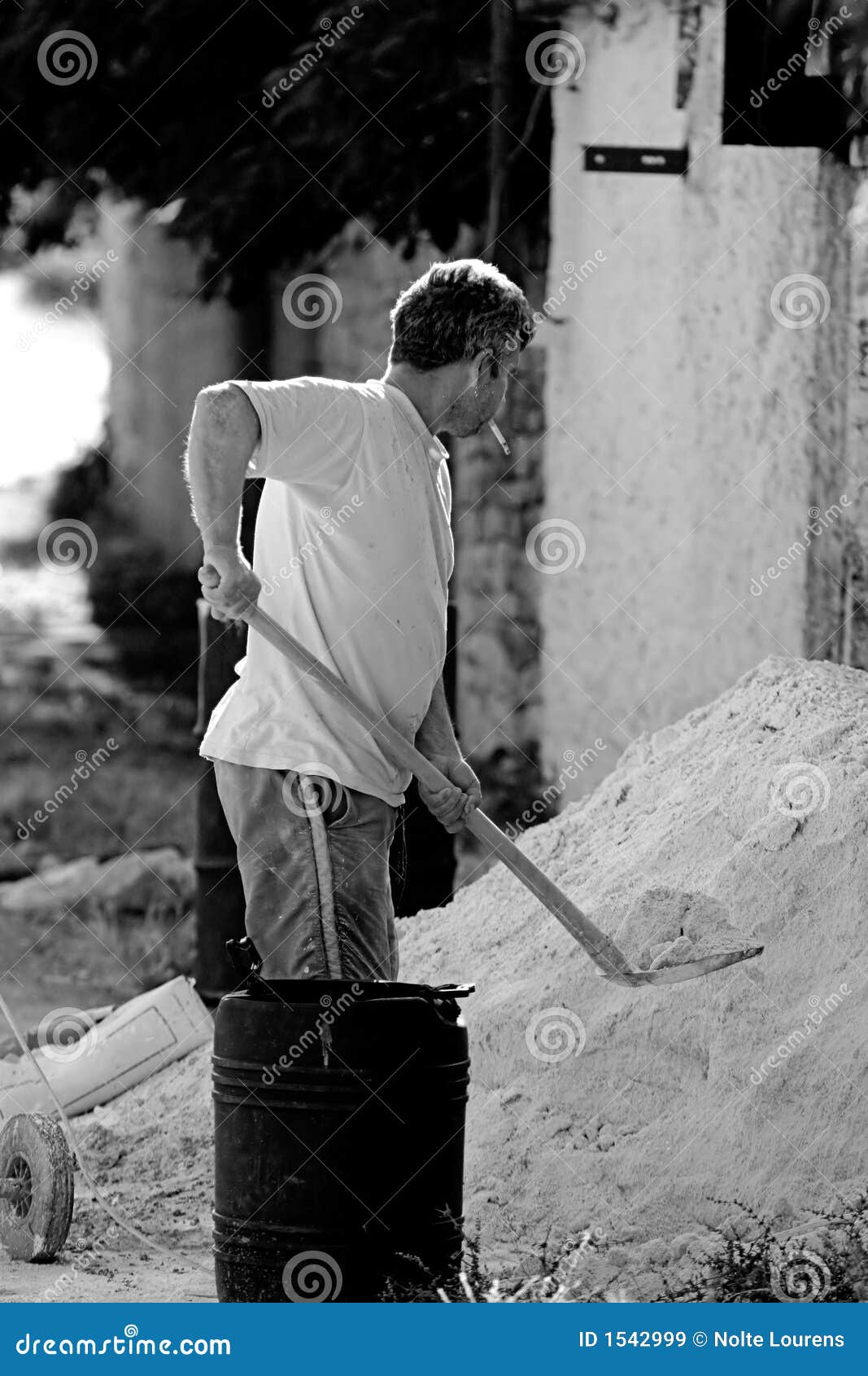 Shovel man stock image. Image of goal, sunny, smoke, hard - 1542999