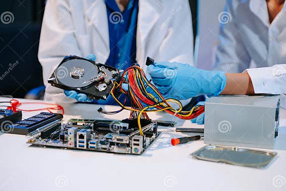 Showcasing Expert Computer Hardware Assembly and Hard Drive ...