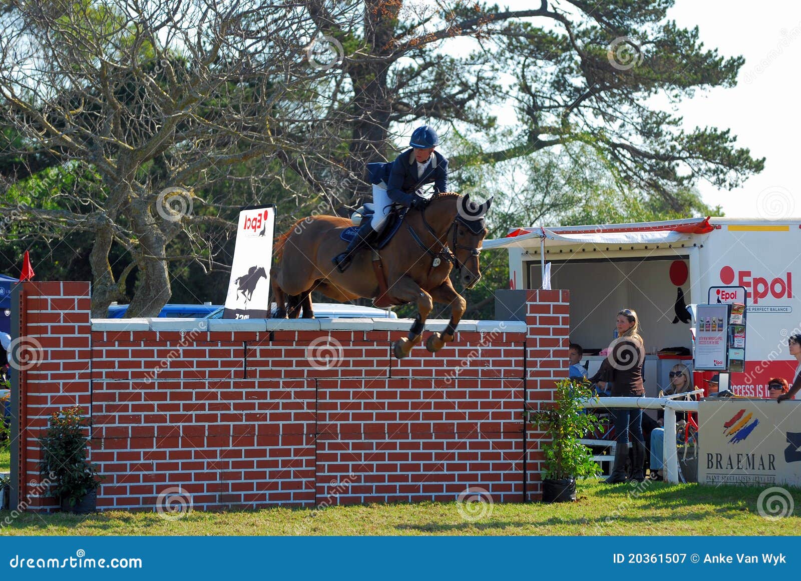 Showjumping editorial photography. Image of competition - 20361507