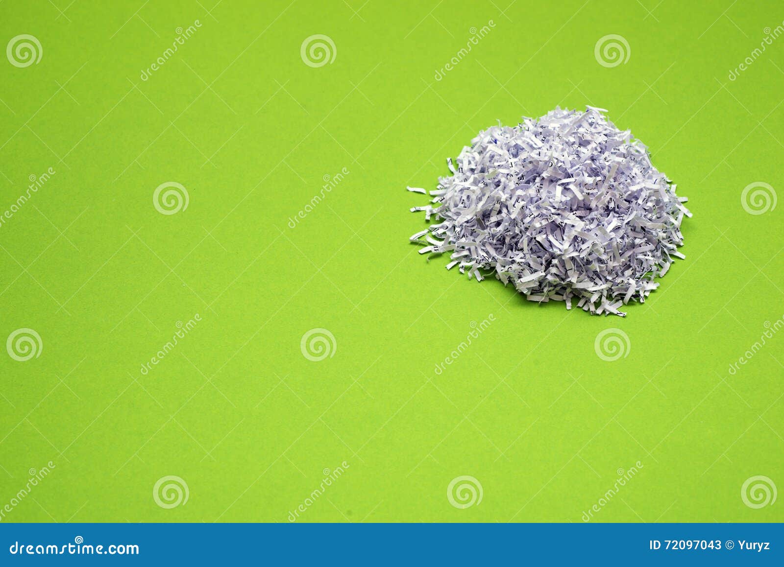 Shredded Paper Stock Photography | CartoonDealer.com #13491608