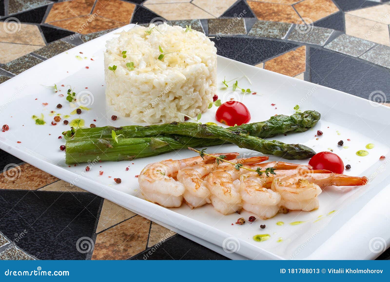 Shrimp and Asparagus Risotto Stock Image - Image of shrimp, cooking ...