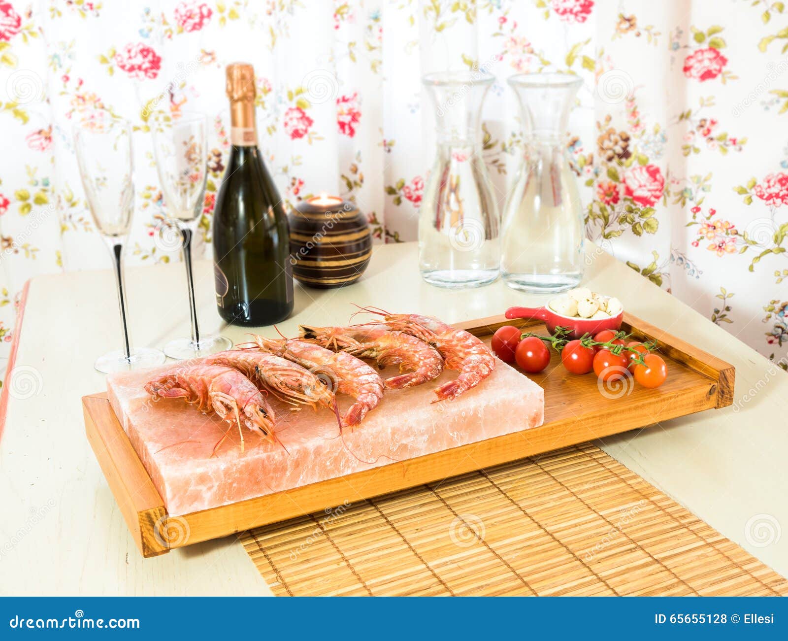 Shrimp on the Himalayan Salt Block Stock Photo - Image of seafood ...