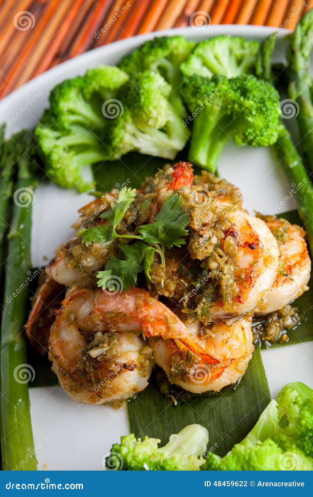 Shrimp Scampi with Vegetables Stock Photo - Image of asparagus ...
