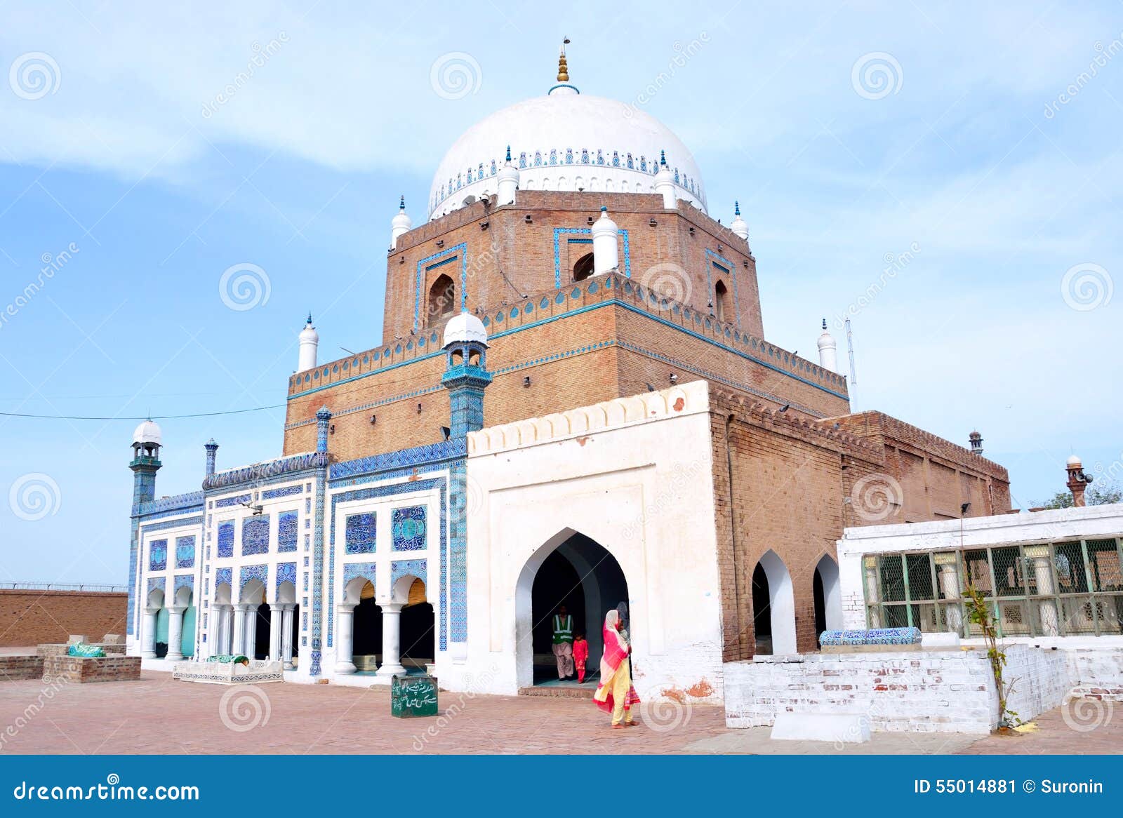 Shrine Baha al Haq stock image. Image of historical, ghanta - 55014881
