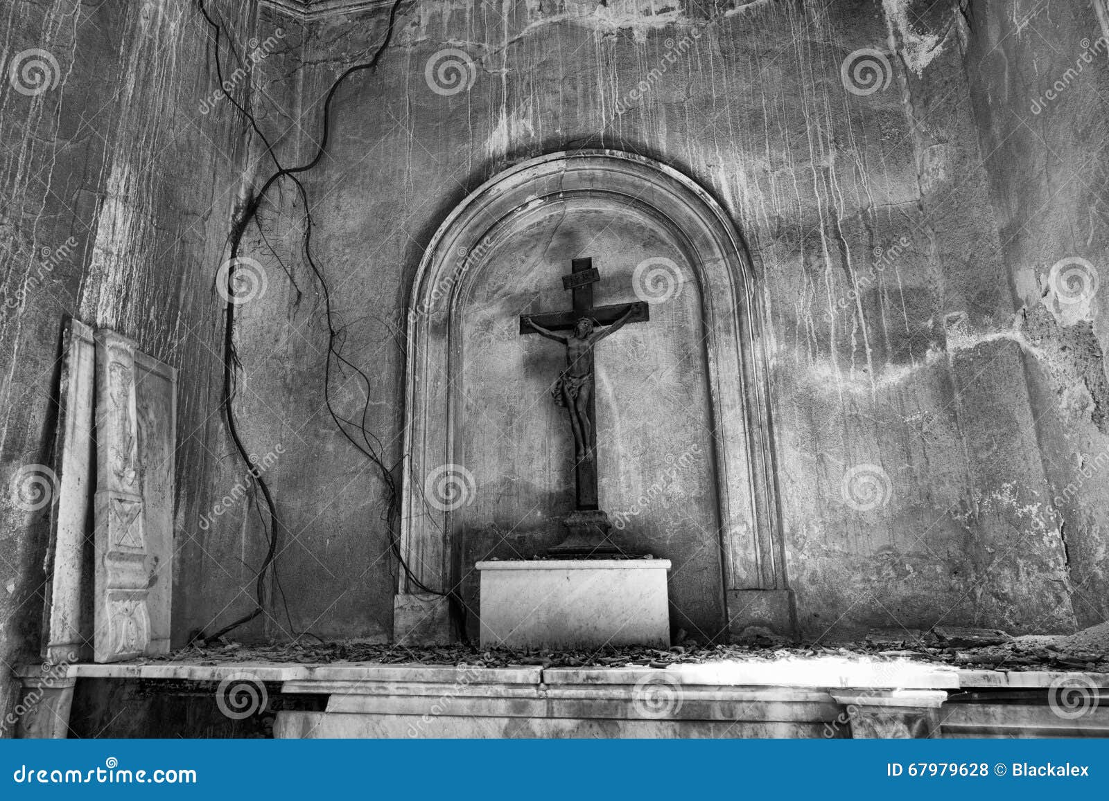 Shrine Inside Cemetery Stock Photo | CartoonDealer.com #67979628